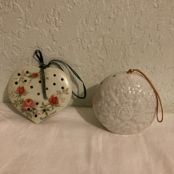 unbranded | Accents | 2 Vintage Ceramic Pomander 4 The Heart Signed By ...